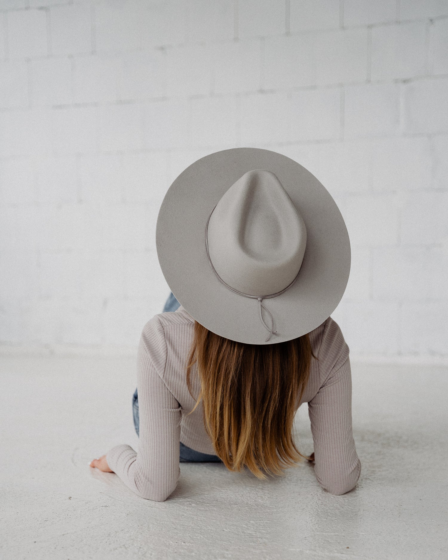 Misty Sky Light Grey Wool Felt Fedora Hat For Women - Reverie Hats
